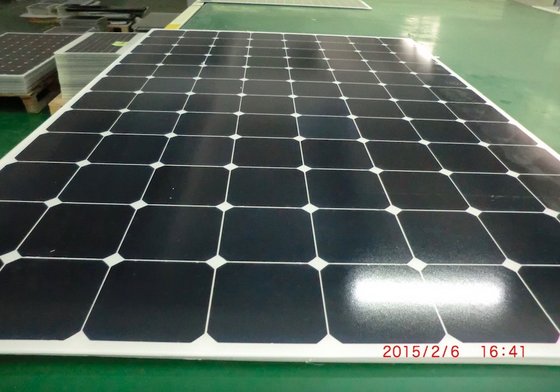China IP65 High Efficiency Residential Rv Solar Panel Systems , Roof Solar Cells 190W supplier